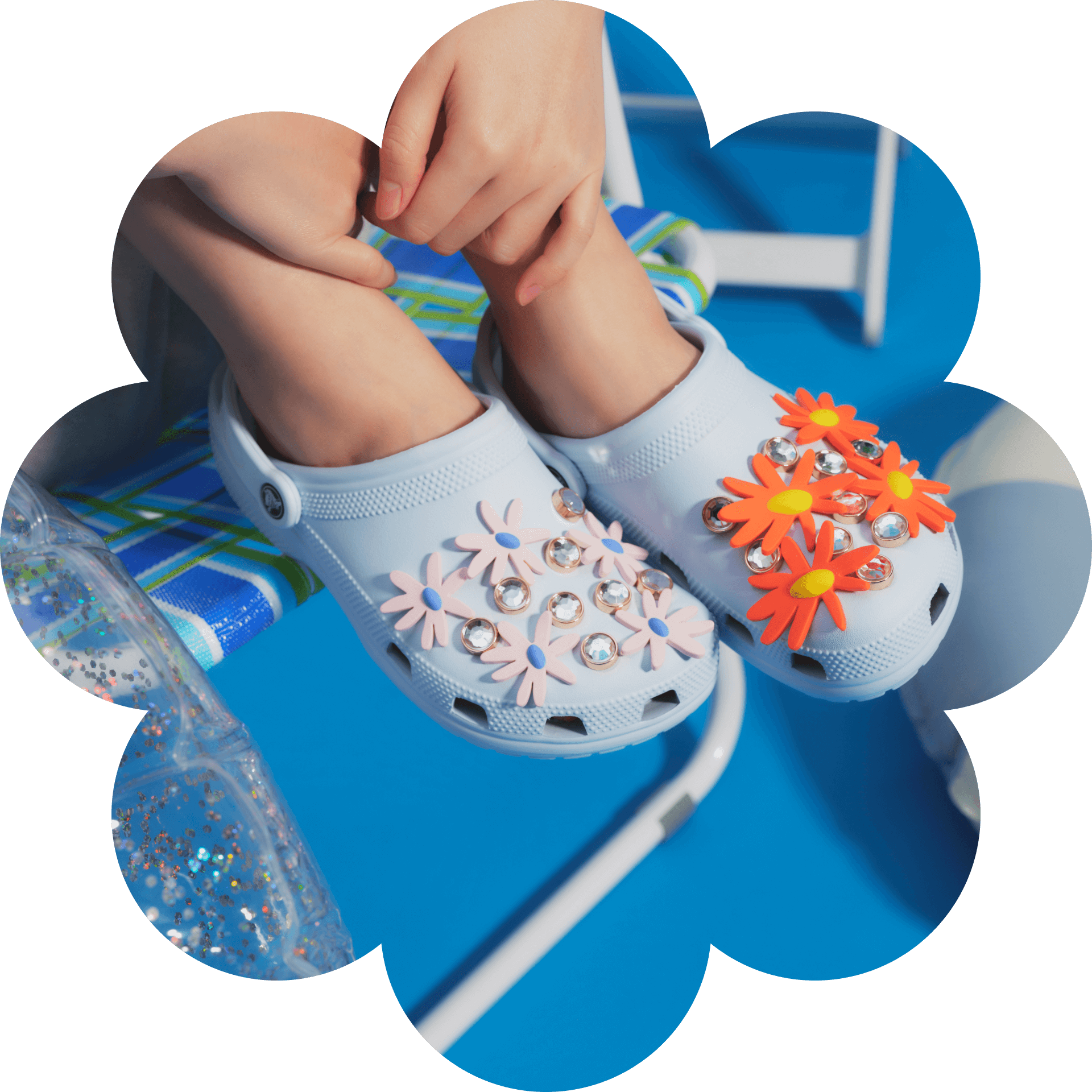 クロックス × 仲里依紗｜秋冬のとある日常を彩るスタイル｜Crocs公式